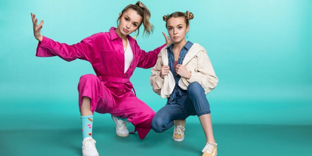 Sister Act: How Taylor and Reese Hatala Became the “It Girls” of the ...